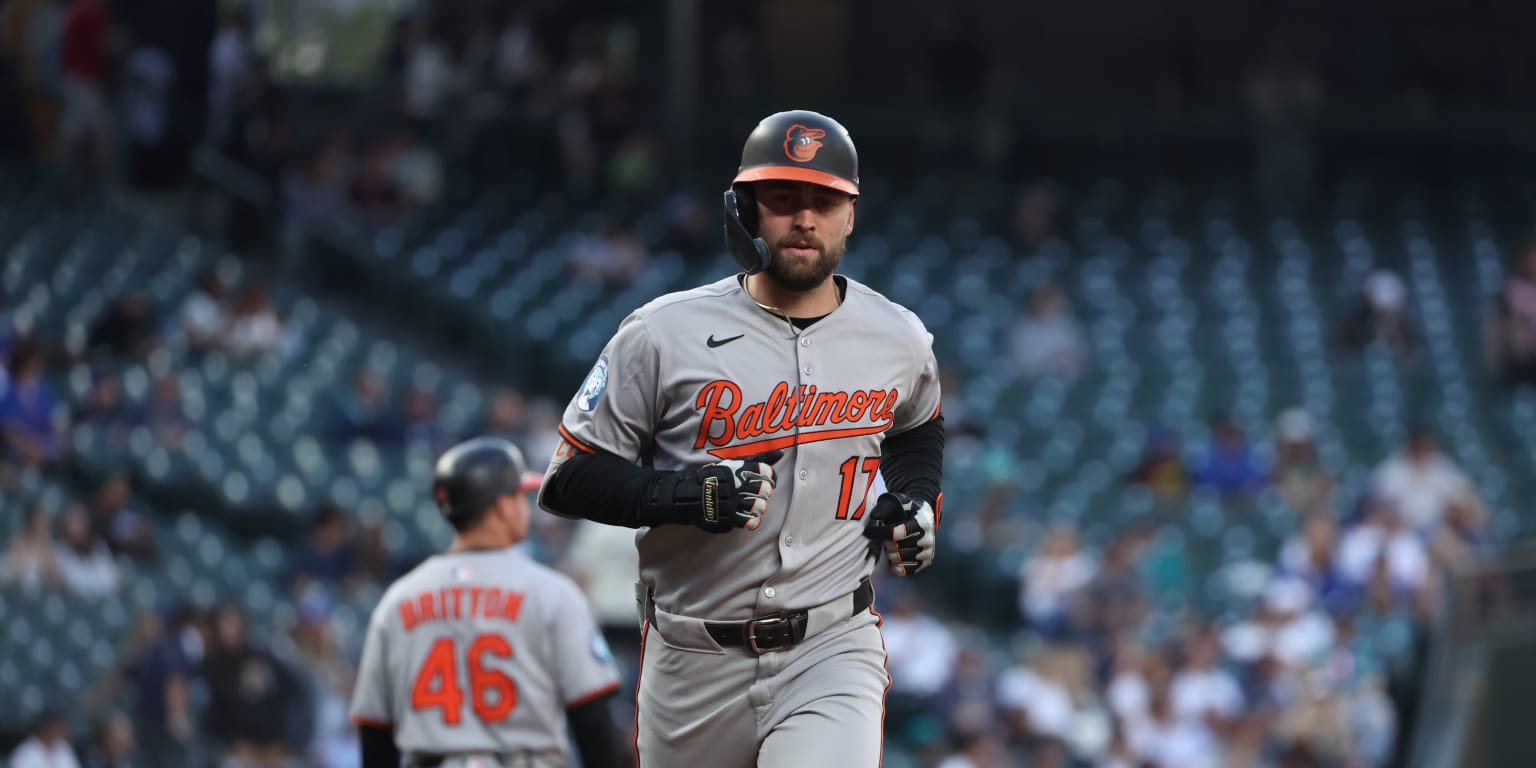 Colton Cowser da HR en regreso y Orioles se imponen en Seattle