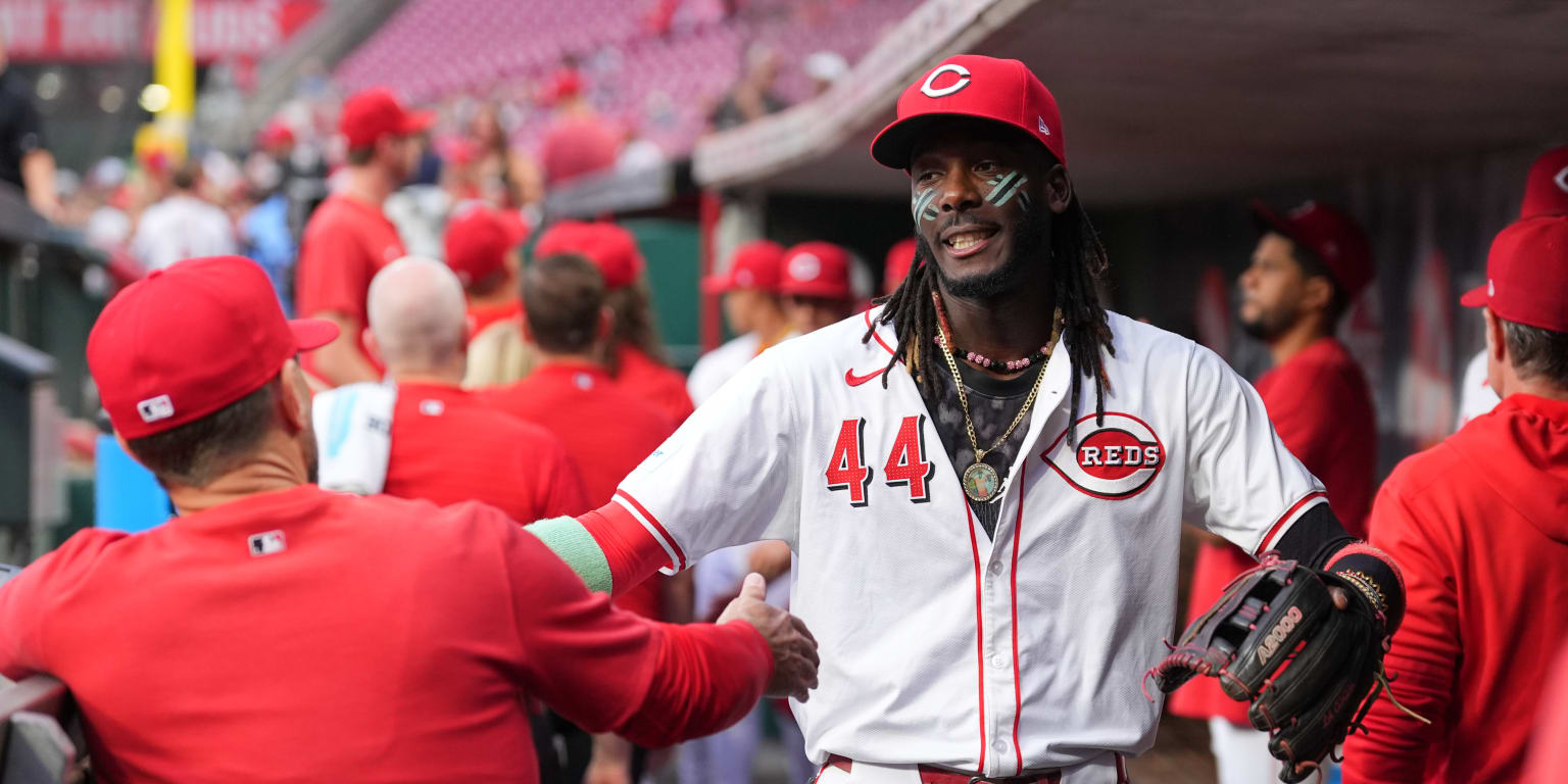 Reds' 2025 infield alignment options