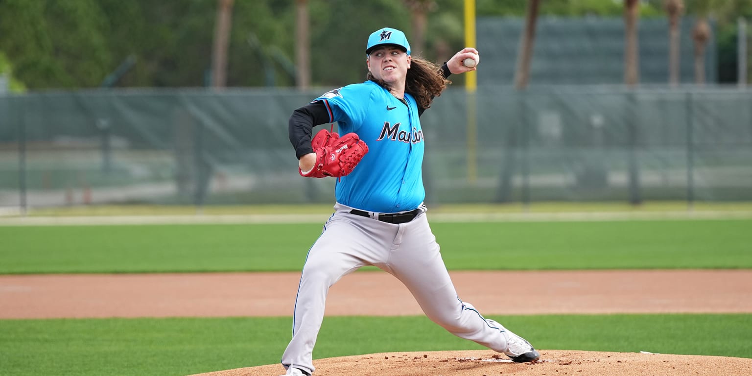 Marlins pitchers throw live batting practice