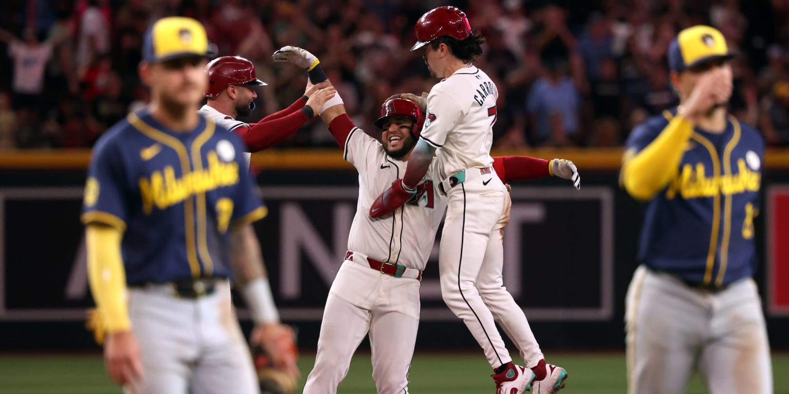 D-backs pull out extra-innings thrilling win vs. Brewers