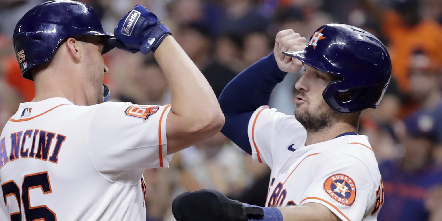 Mancini ataca temprano y Astros completan barrida ante Twins
