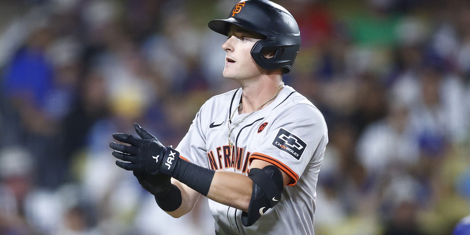 Tyler Fitzgerald homers in fourth straight game for Giants
