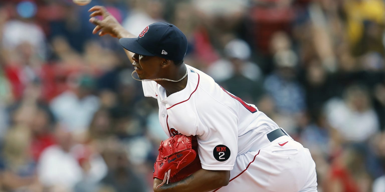 Brayan Bello earns first win in Majors for Red Sox