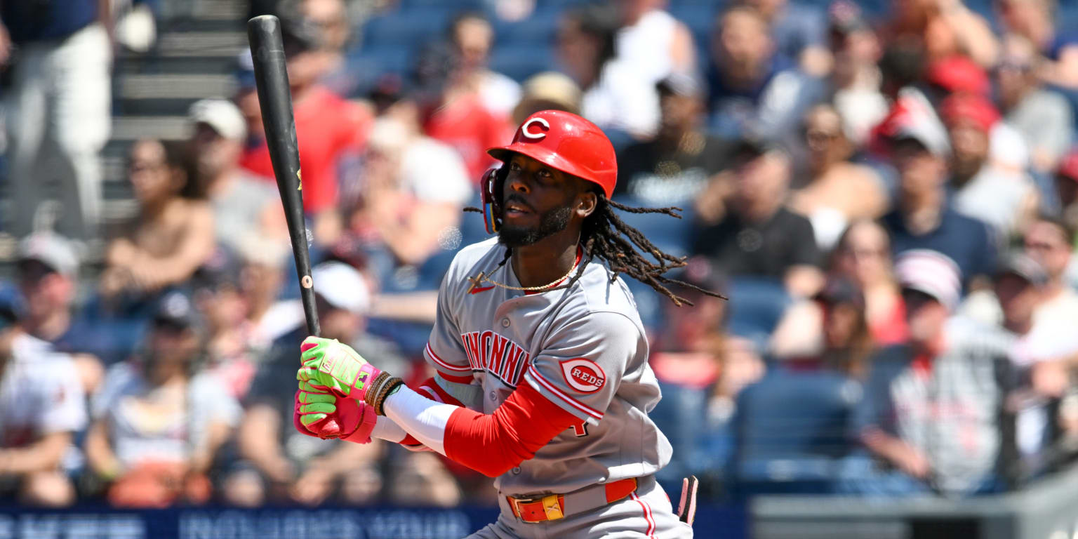 Brady Singer allows 3 home runs in Reds' loss