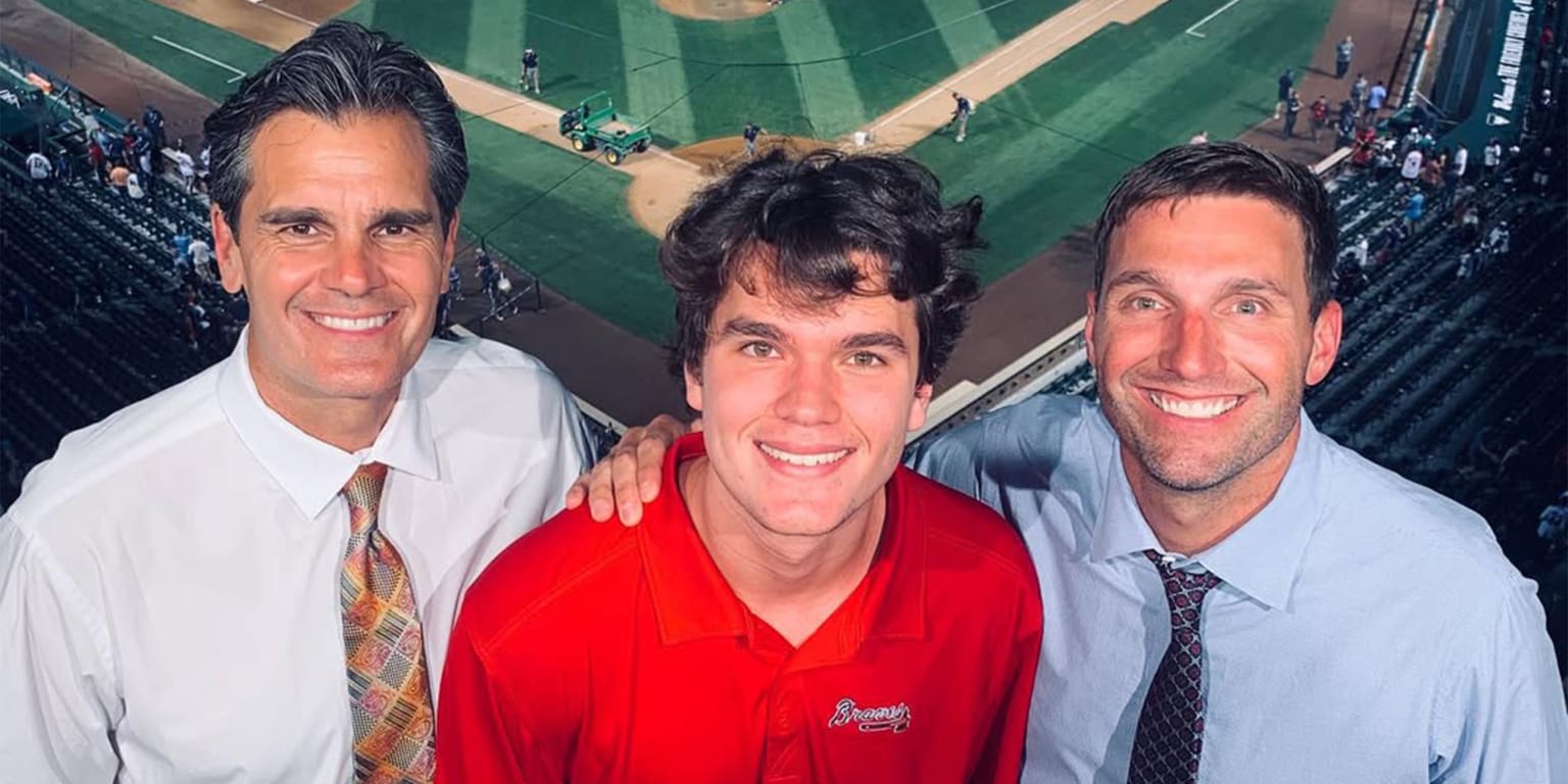 Chip Caray, Stefan Caray set to call Spring Breakout game