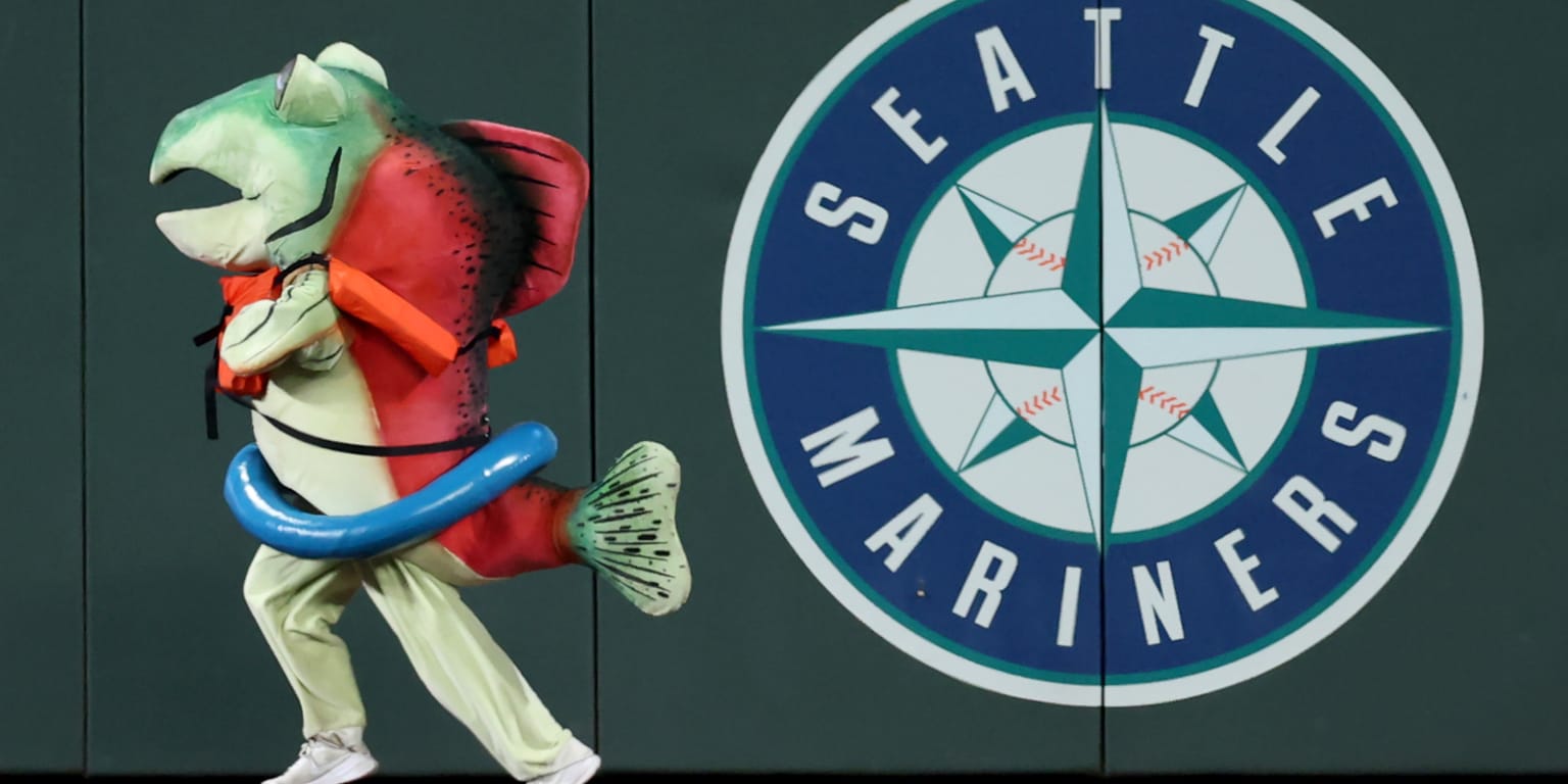 Humpy the Salmon's win sends Mariners on postseason run