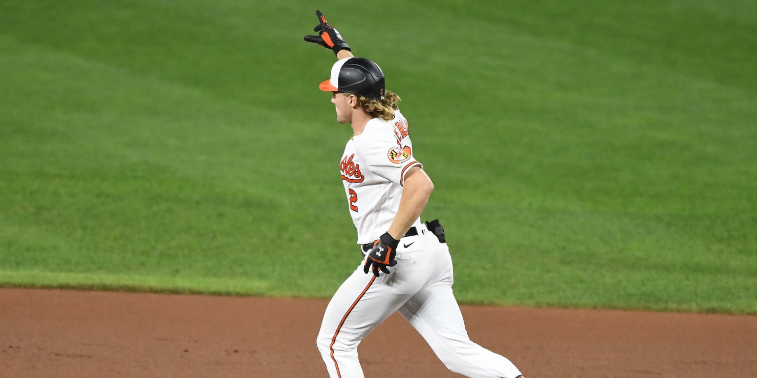 Gunnar Henderson Hits First Camden Yards Home Run