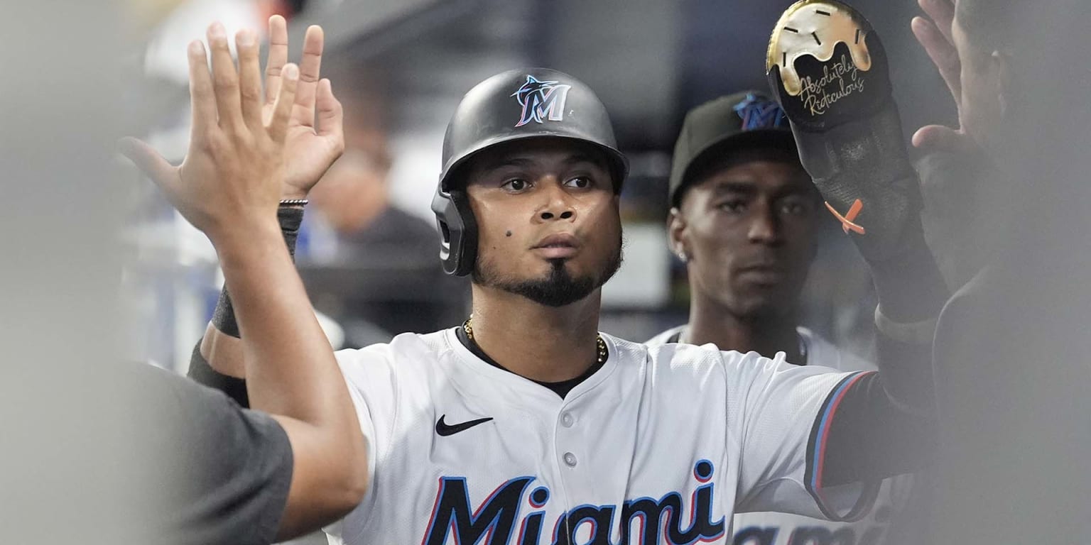 Peter Bendix on Luis Arraez trade and Marlins perspective