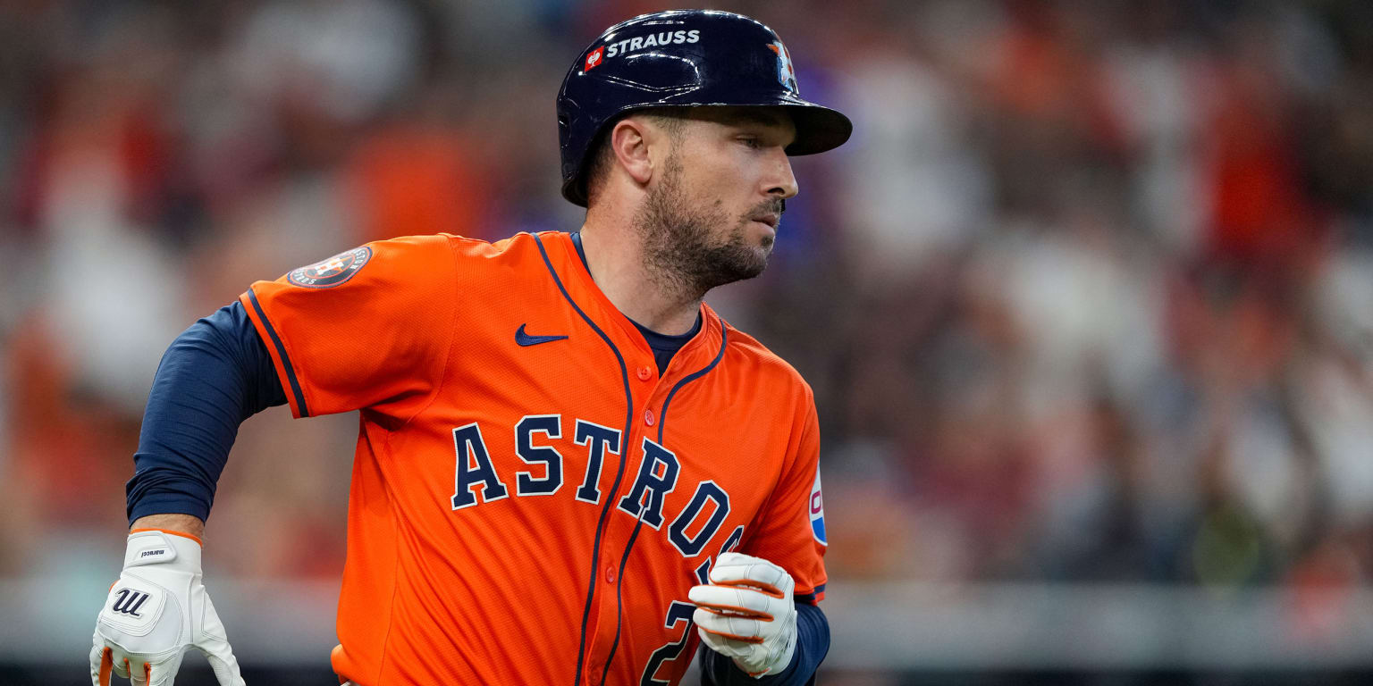 MLB Trade Rumors and 2024-2025 Free Agent Signings