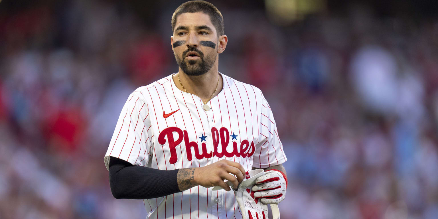 Phillies' outfield issues in focus at GM Meetings