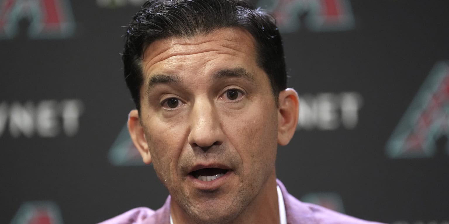 Mike Hazen on Eugenio Suárez, Zac Gallen and Merrill Kelly rumors ...