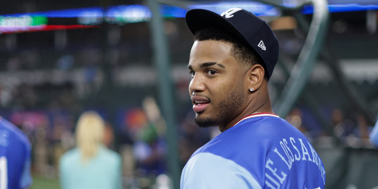 Deyvison De Los Santos, Jared Serna, Dax Fulton added to Marlins' 40 ...