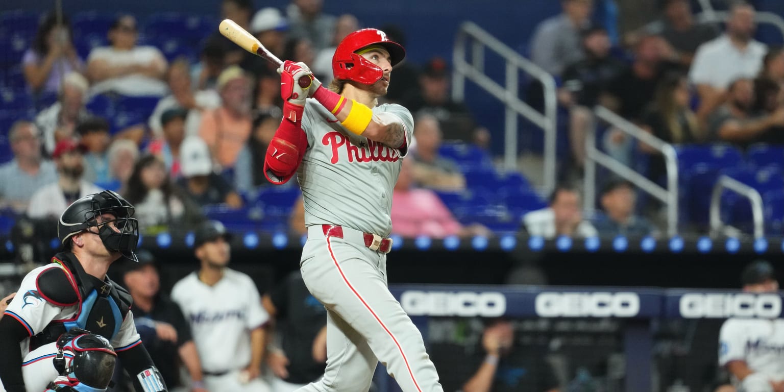 Bryson Stott, Phillies win series opener over Marlins