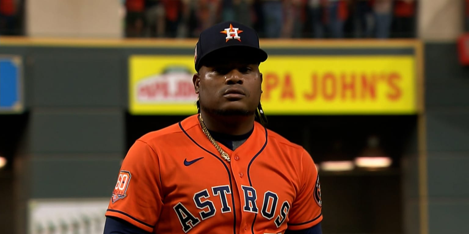 Framber Valdez llega a 17 victorias y Astros vencen 3-2 a Filis