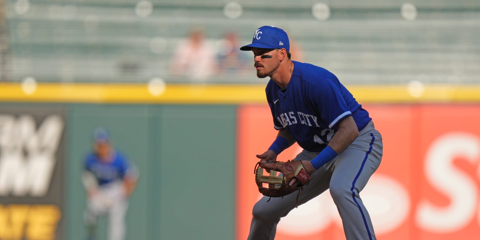 Nick Loftin embracing utility role with Royals