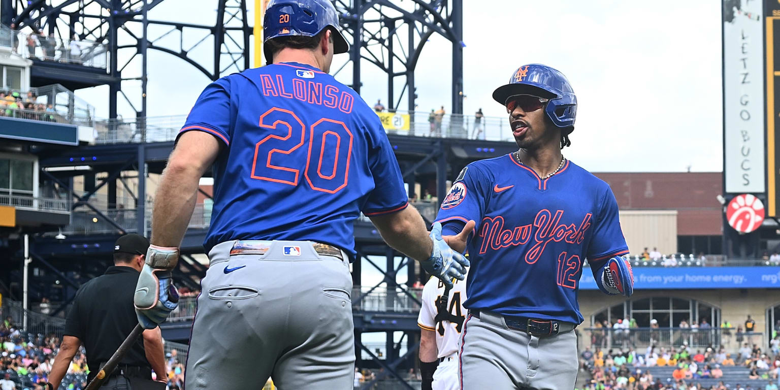 Mets hold team meeting after loss to Pirates