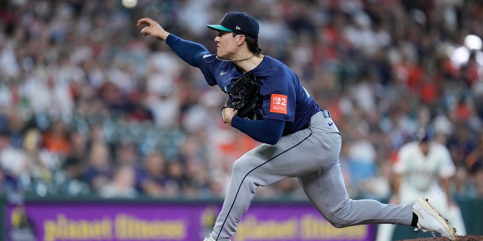 Bryan Woo, Mariners fall to Astros in close pitchers' duel