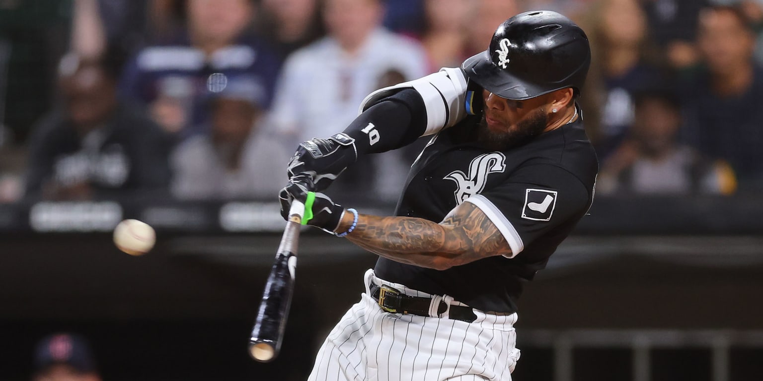 White Sox slip against Guardians in AL Central race