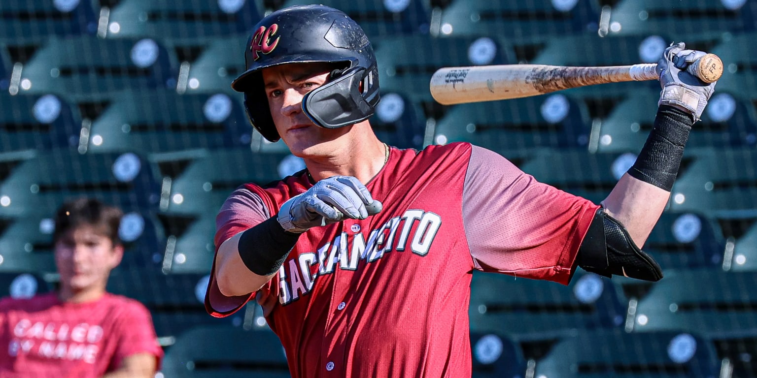 Tyler Fitzgerald hits inside-the-park home run on June 15 for second ...