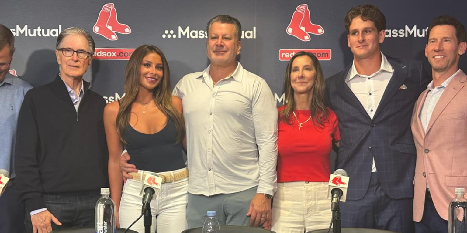 Roman Anthony grateful for parents during Players' Weekend