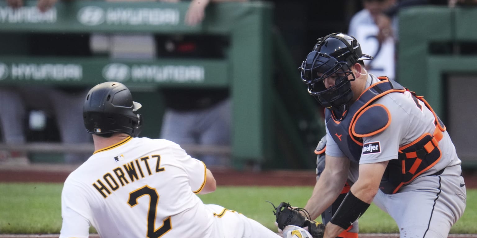Tigers lose sloppy game to Pirates with Jim Leyland in attendance