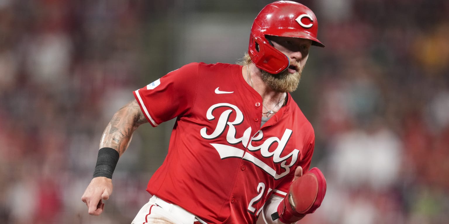 Jake Fraley receives cortisone shot on torn right labrum