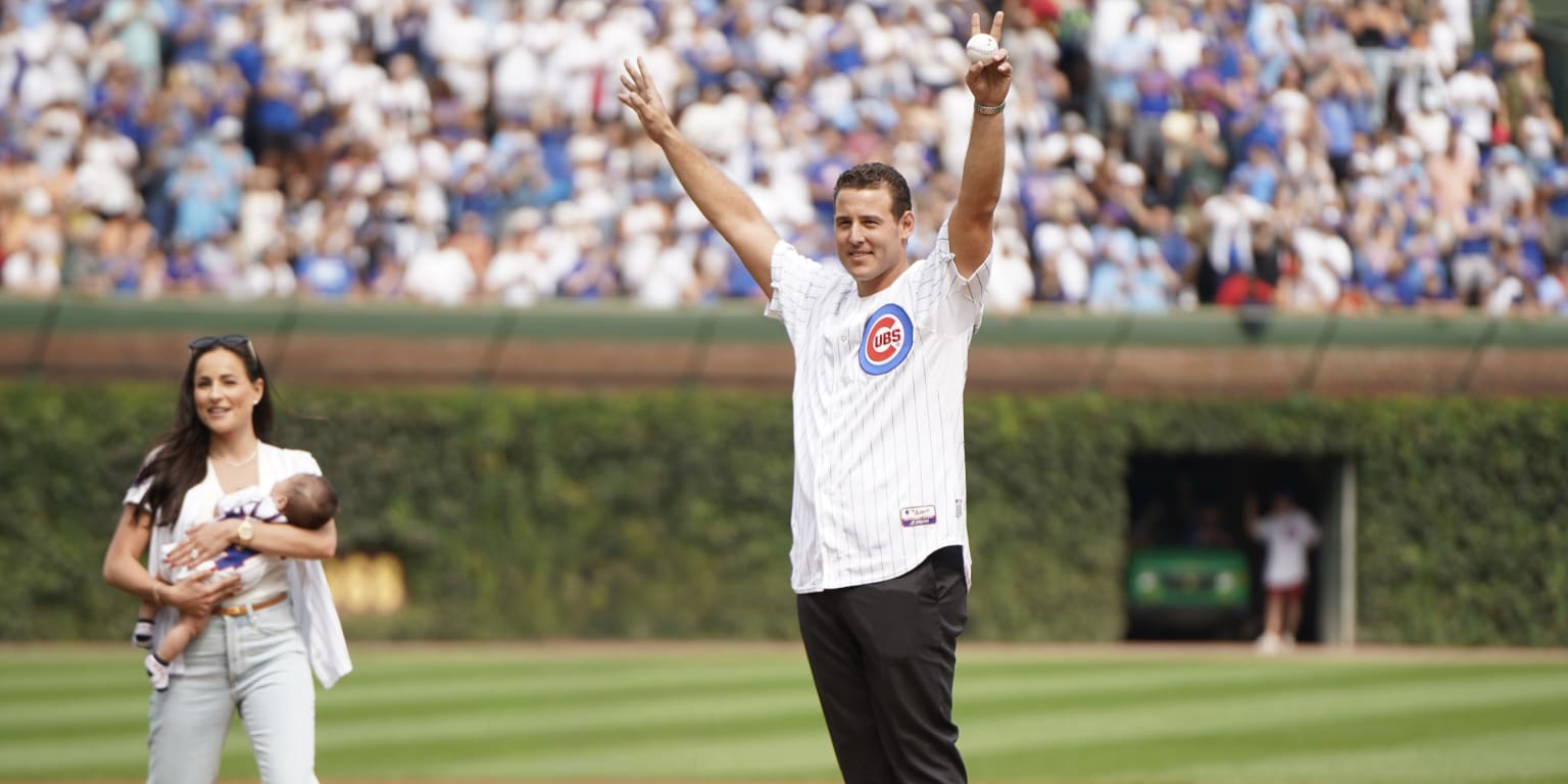 Anthony Rizzo retires from baseball with Cubs