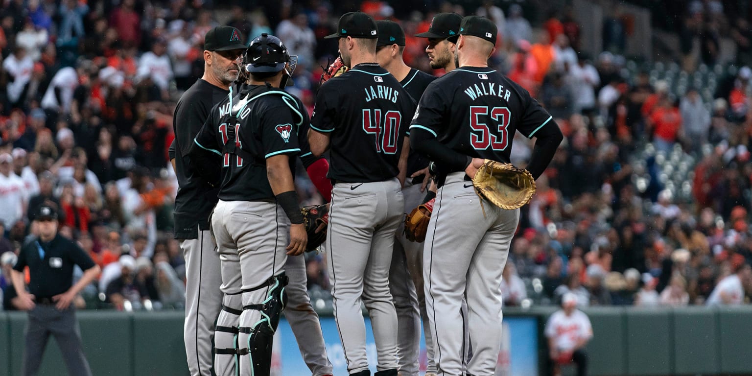 D-backs fall in 11 innings to Orioles