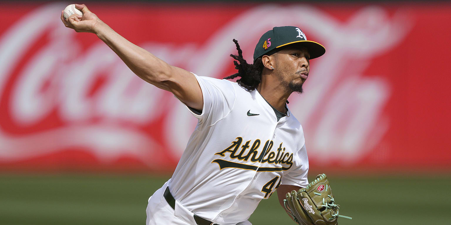 Osvaldo Bido stars as Athletics defeat Giants