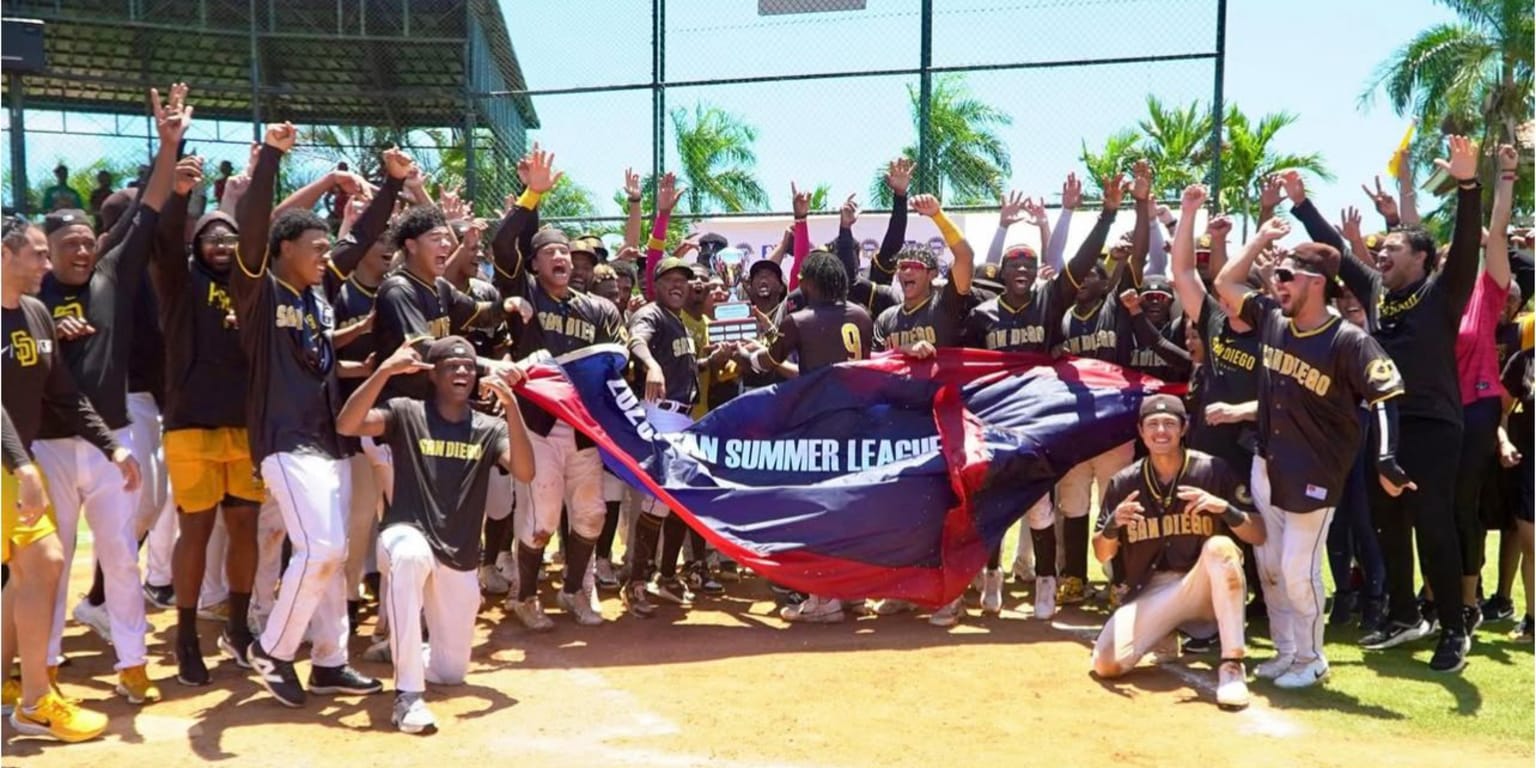 Rookie-level Padres Gold win first Dominican Summer League Cup