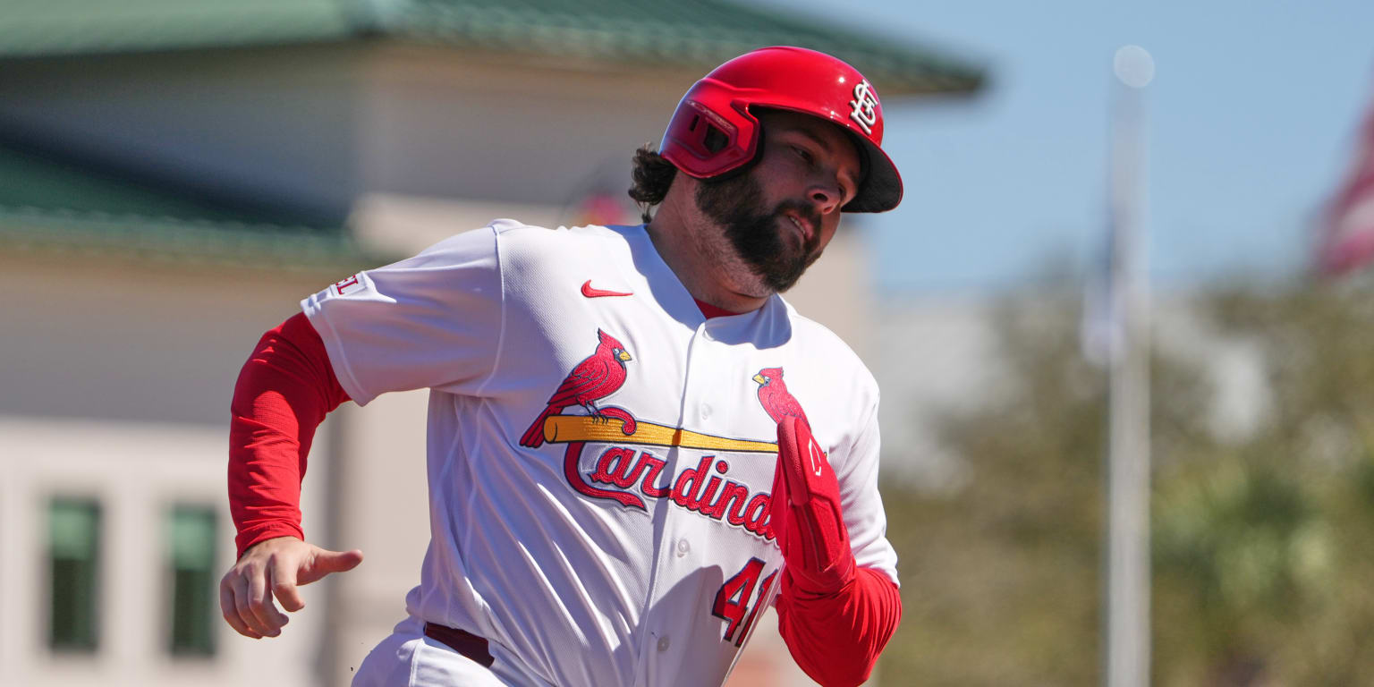 Alec Burleson talks son Braxton, Cardinals after 3-for-3 performance