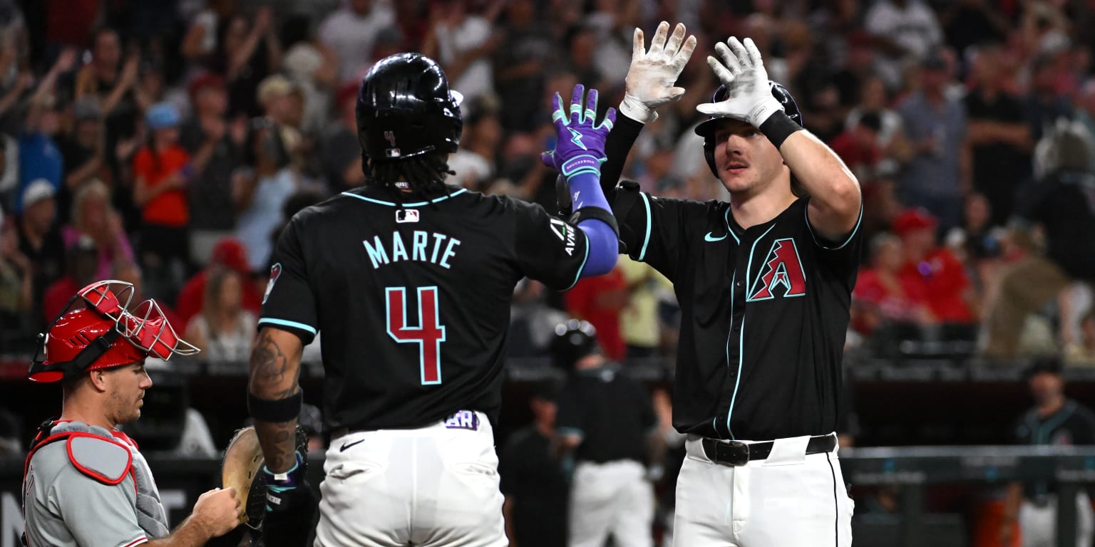 D-backs show fight in series-opening loss to Phillies