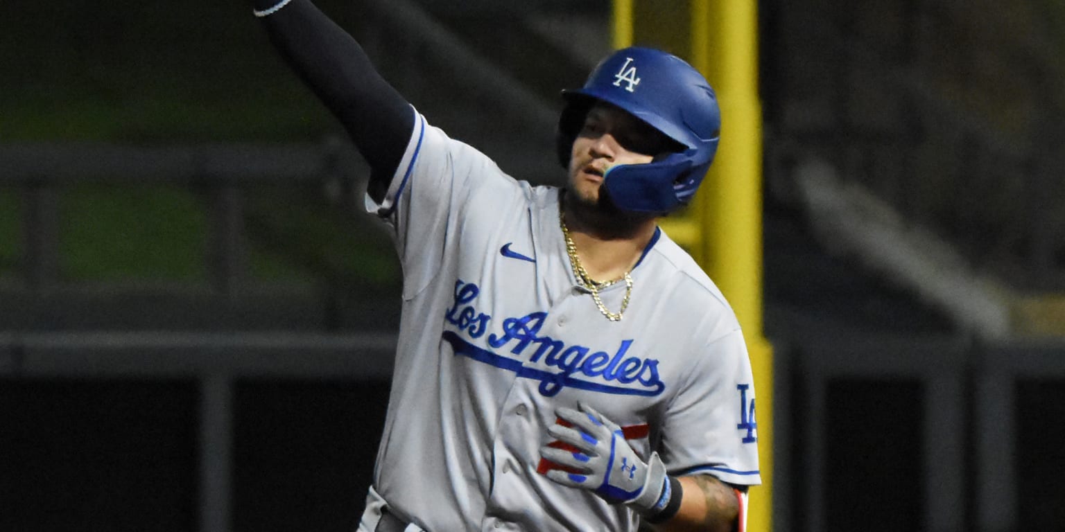 Andy Pages strikes in key moment for Glendale Desert Dogs