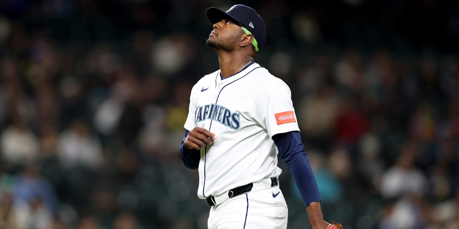 Mariners non-tender Gregory Santos, Tayler Saucedo, Trent Thornton