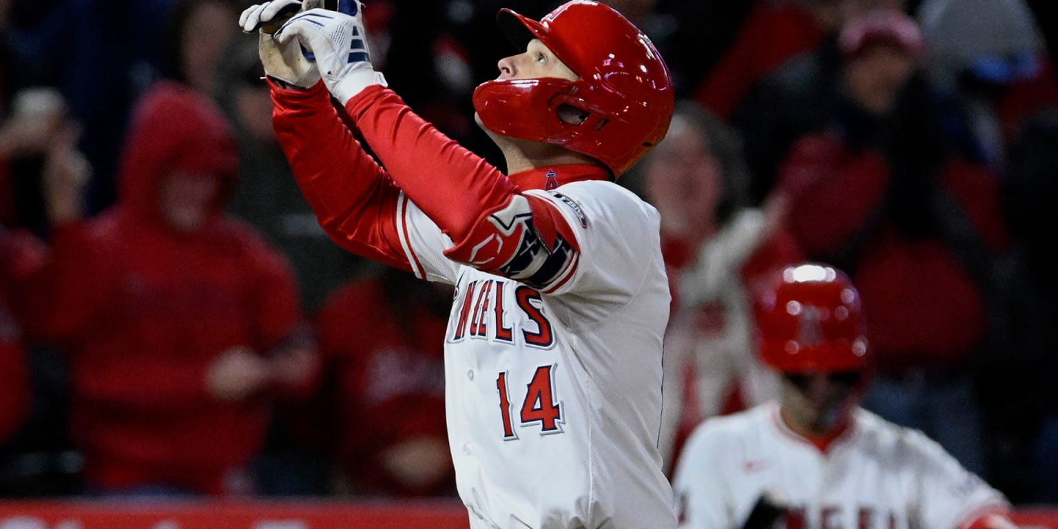 Logan O'Hoppe hits first career grand slam