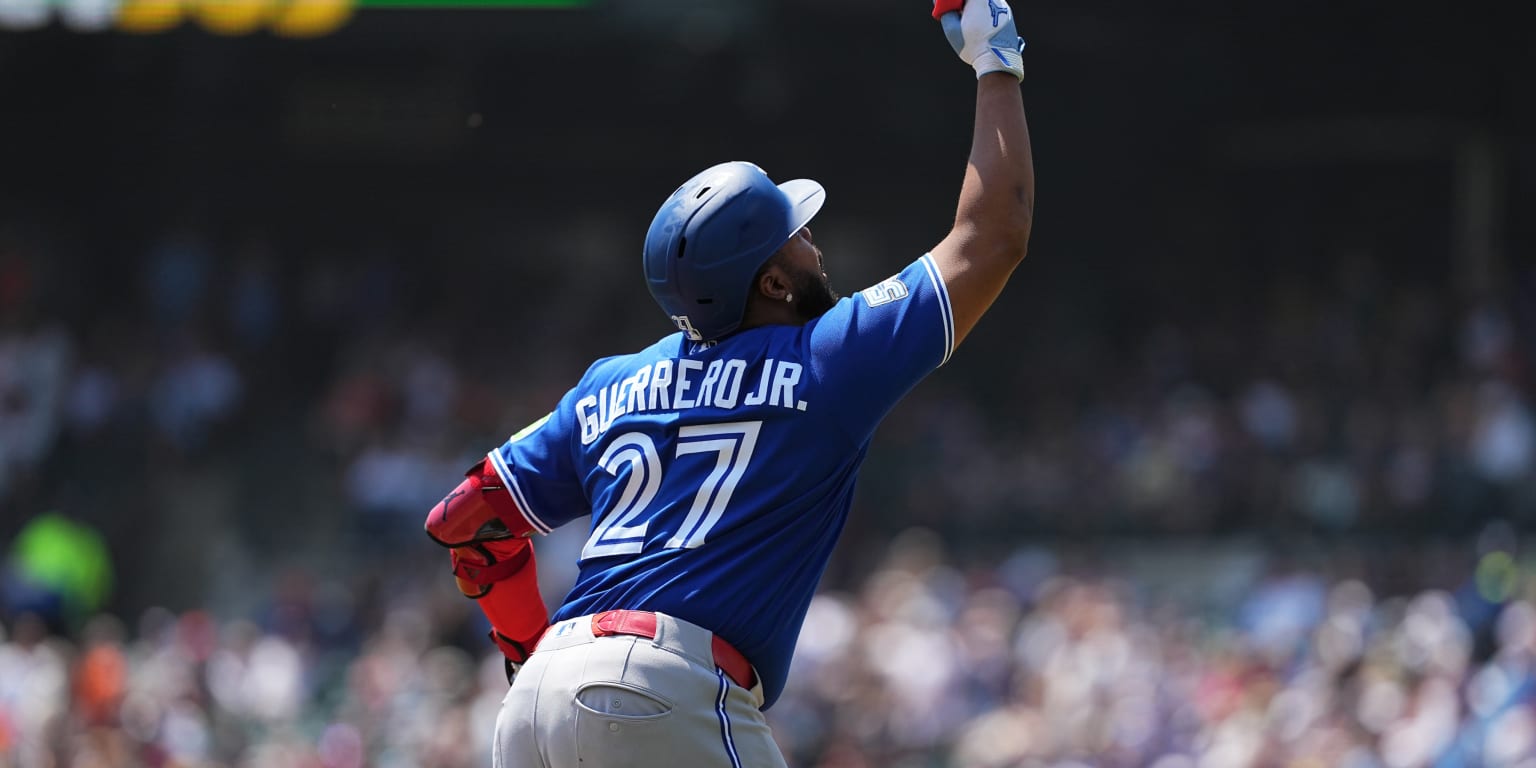 Vladimir Guerrero Jr. hits 3rd home run of season