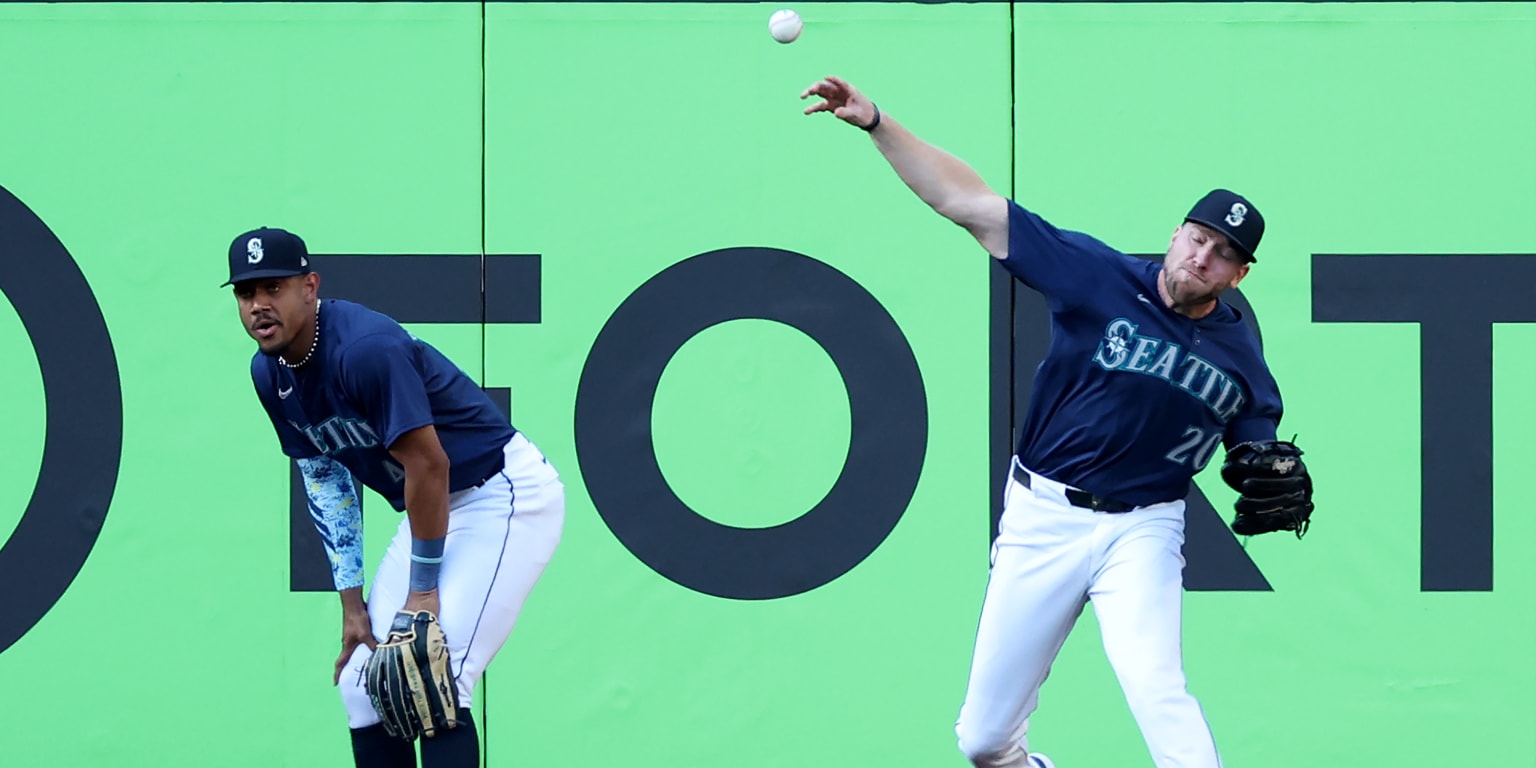 Mariners' offense continues to struggle in series loss to Orioles