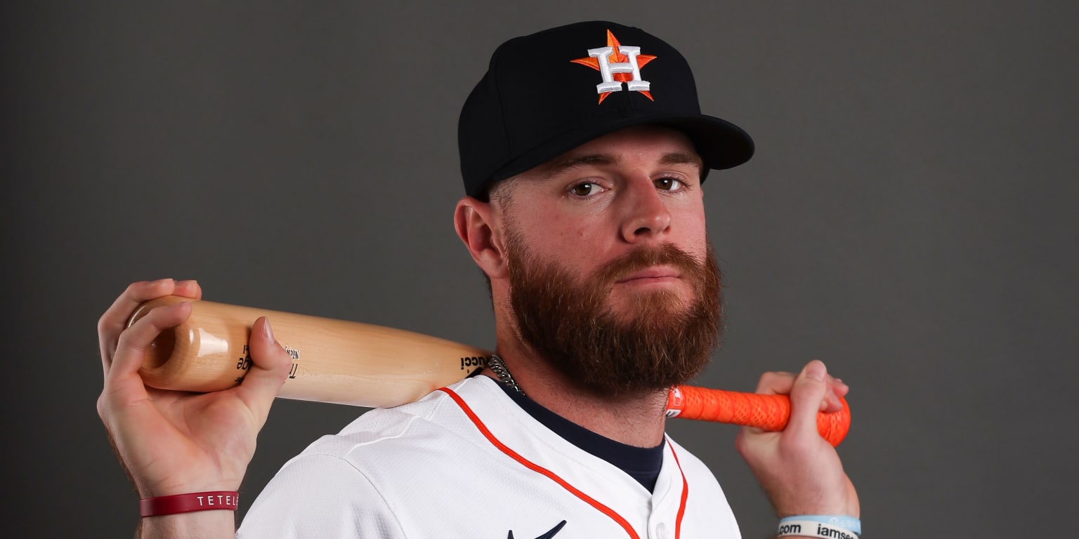 Trey Cabbage using power, speed working for 2024 Astros spot