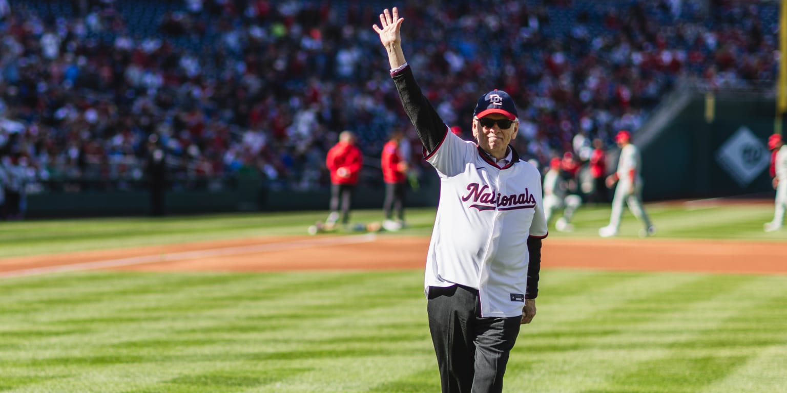 Thomas Boswell set to accept BBWAA Career Excellence Award