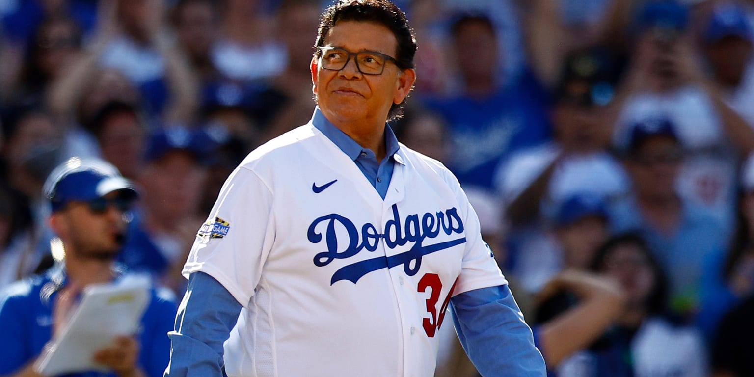 Fernando Valenzuela steps away to focus on health