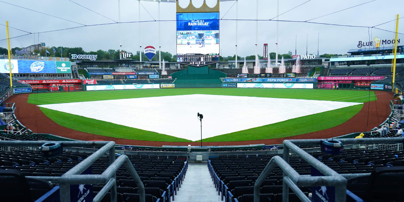 Brewers-Royals April 3, 2026 game postponed due to rain