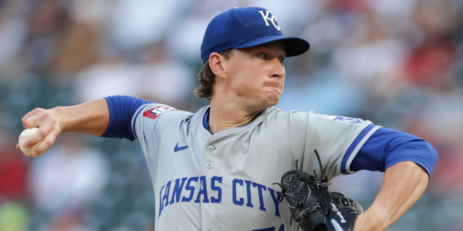 Brady Singer gives up six runs in Royals' loss to Twins
