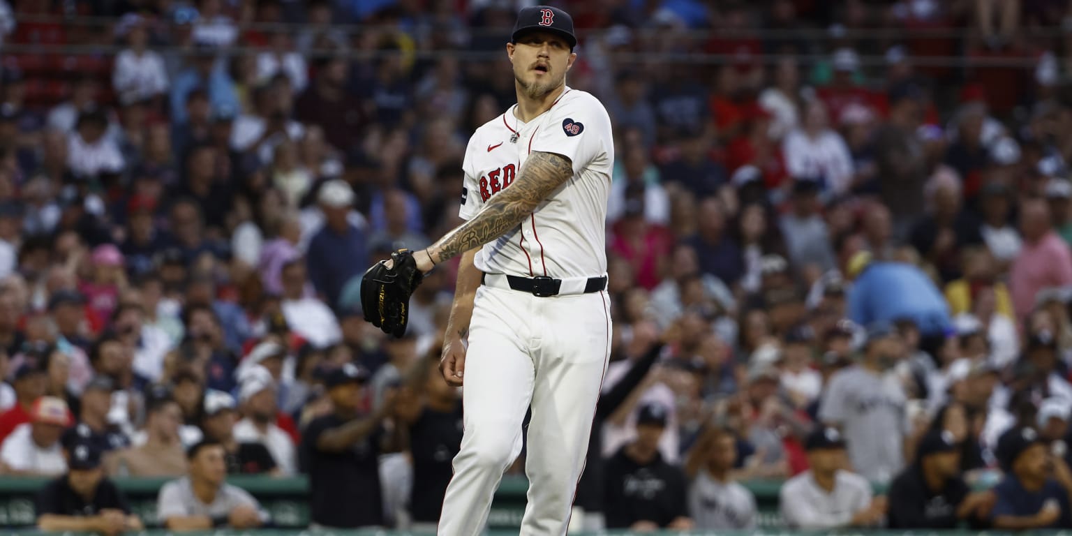 Tanner Houck struggles in Red Sox loss to Yankees