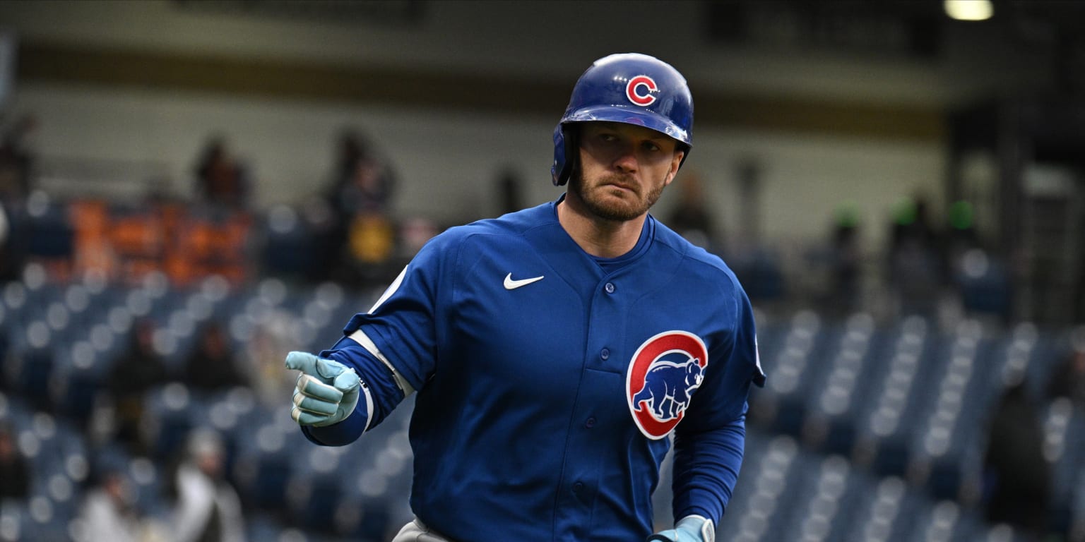Ian Happ hits home run, single to snap hitless streak against Guardians