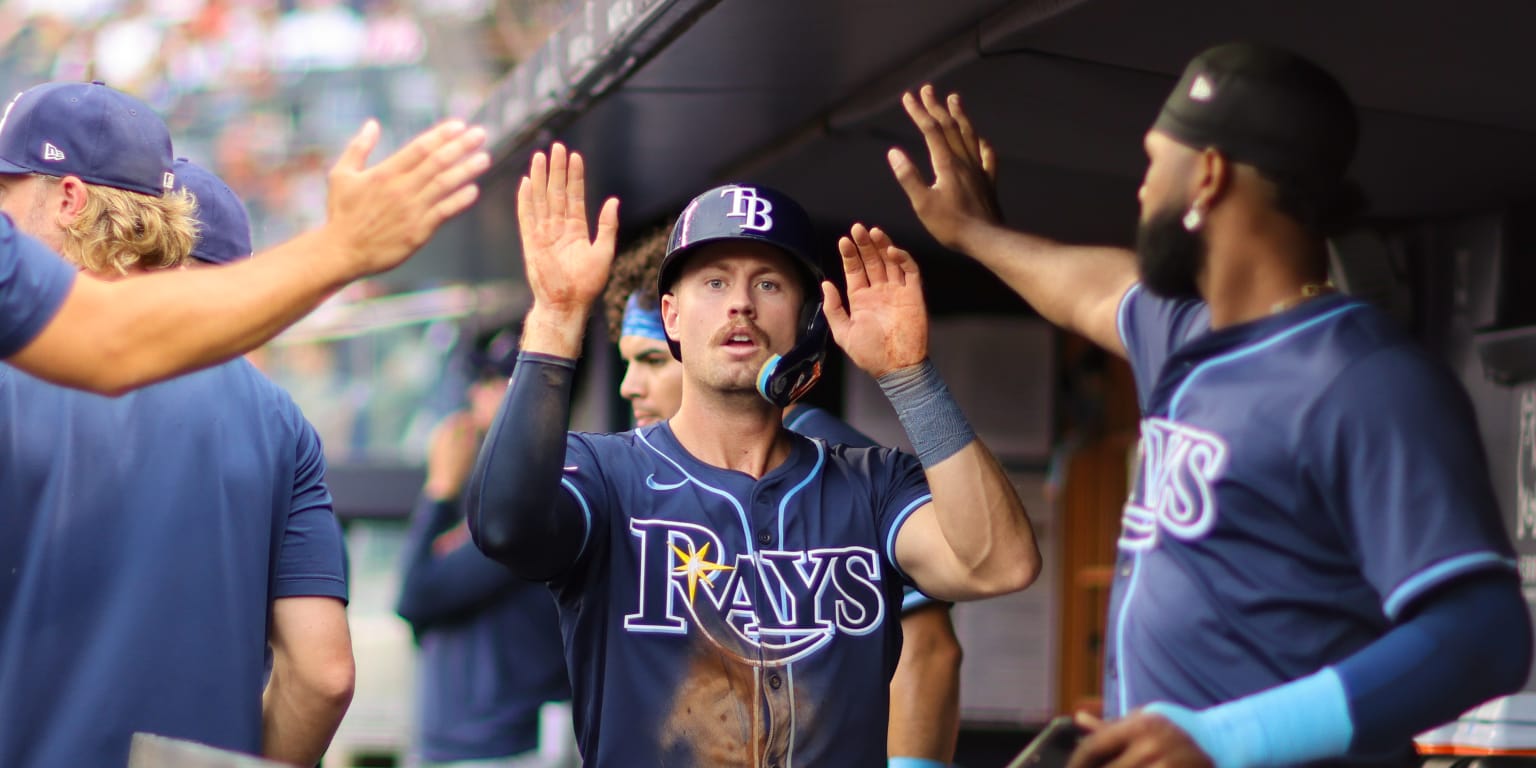 Jonny DeLuca to finish 2025 on injured list