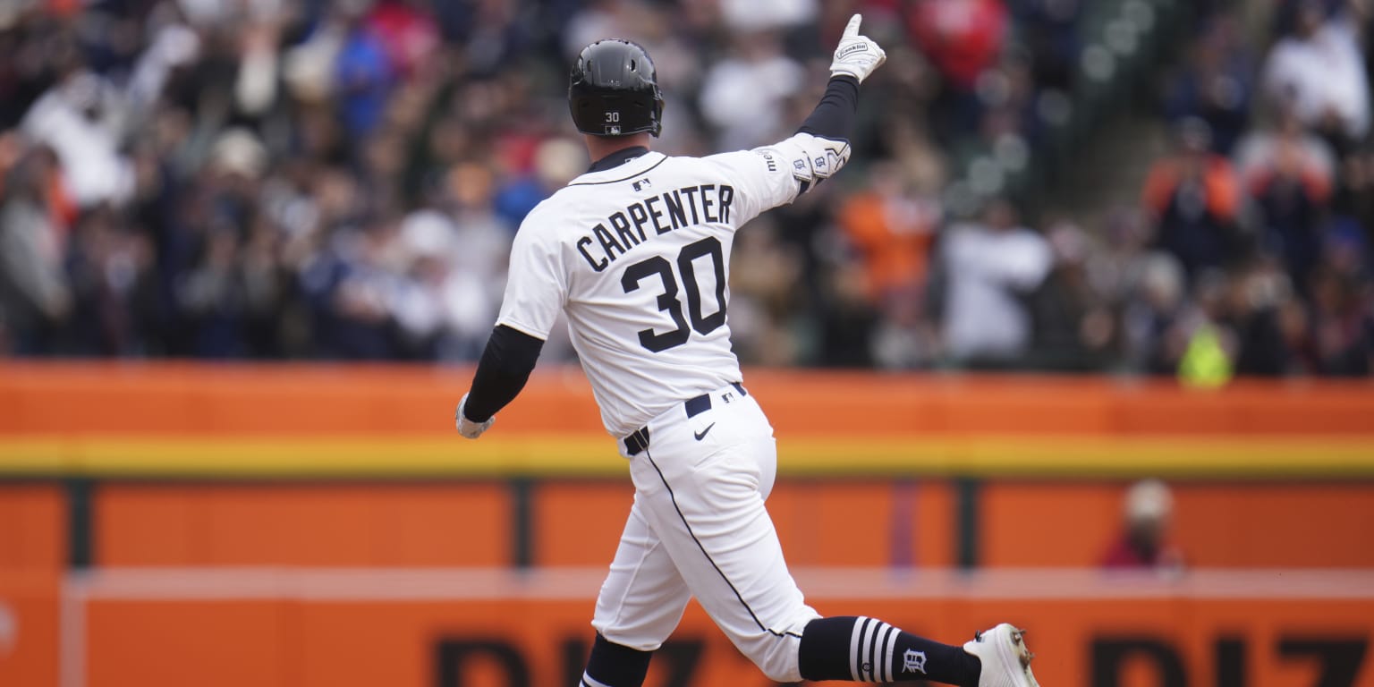 Origins of Kerry Carpenter's nickname 'Kerry Bonds'