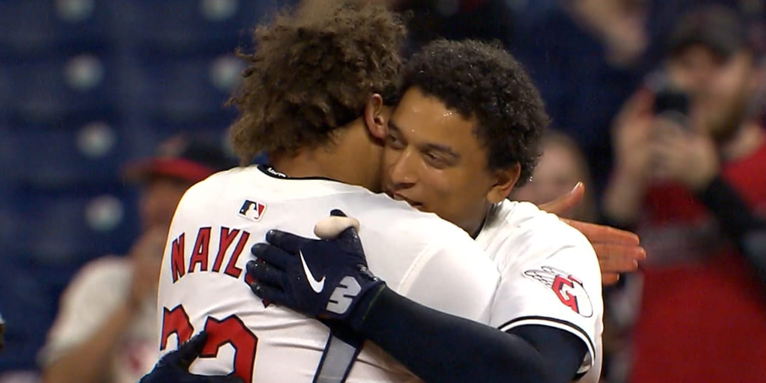 Josh Naylor y Bo Naylor dan jonrón en el mismo inning