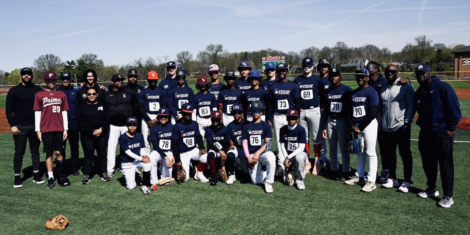 Chicago is latest stop on MLB's Identification Tour