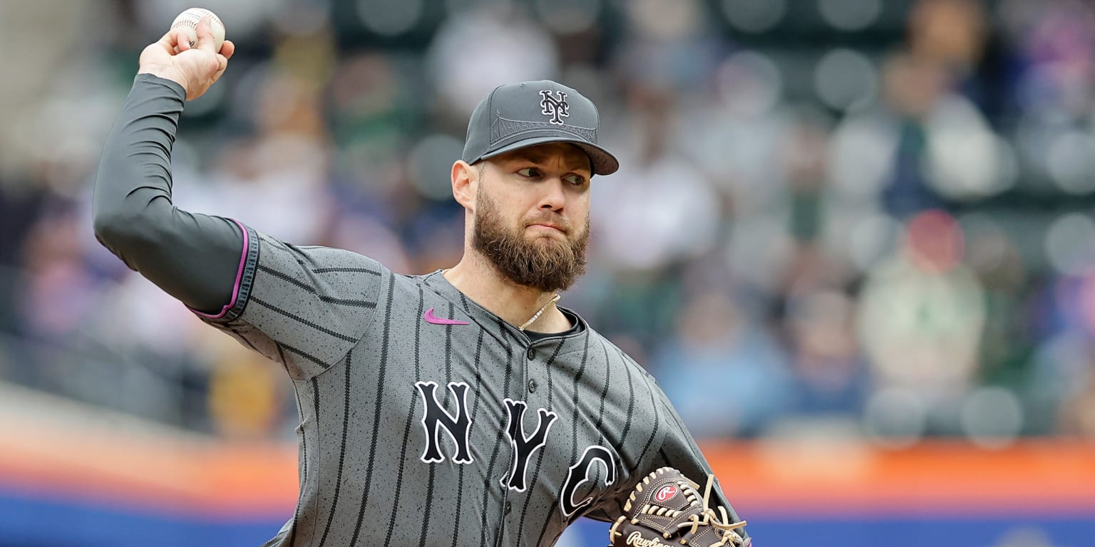 Adrian Houser Minor League contract with Rangers (source)