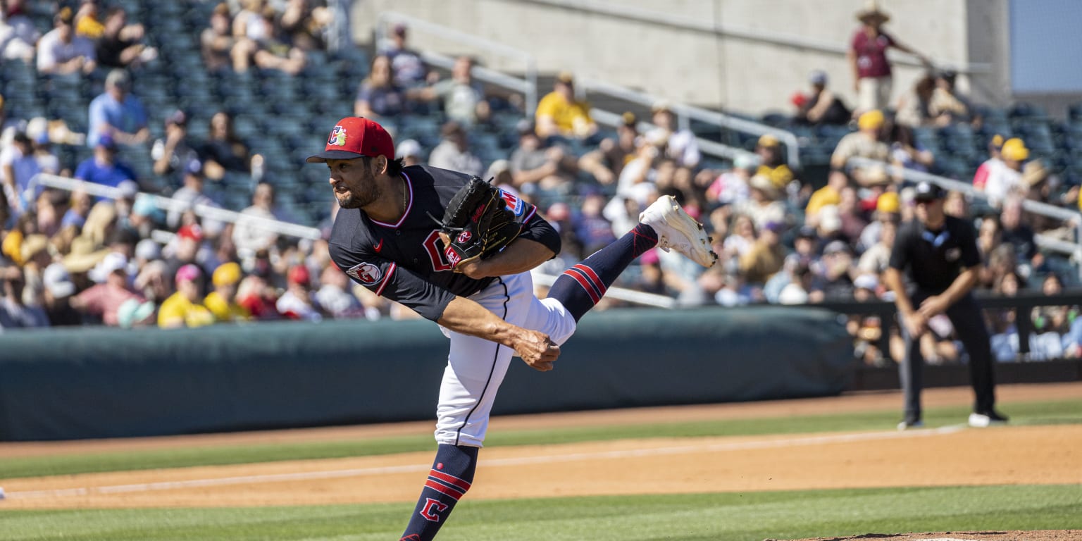 Daniel Espino getting comfortable in bullpen role